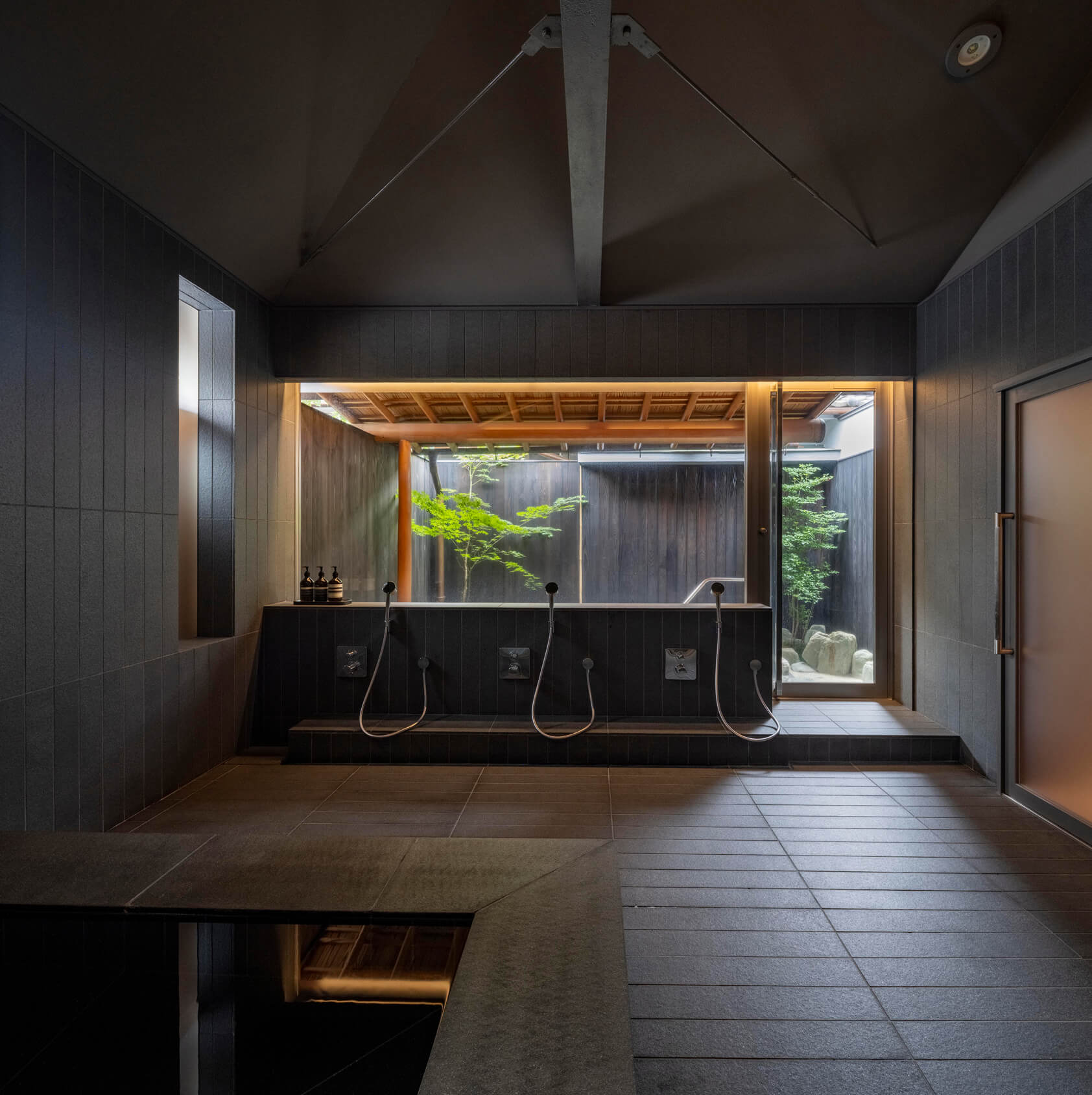 TSUKIMIKAN - Onsen